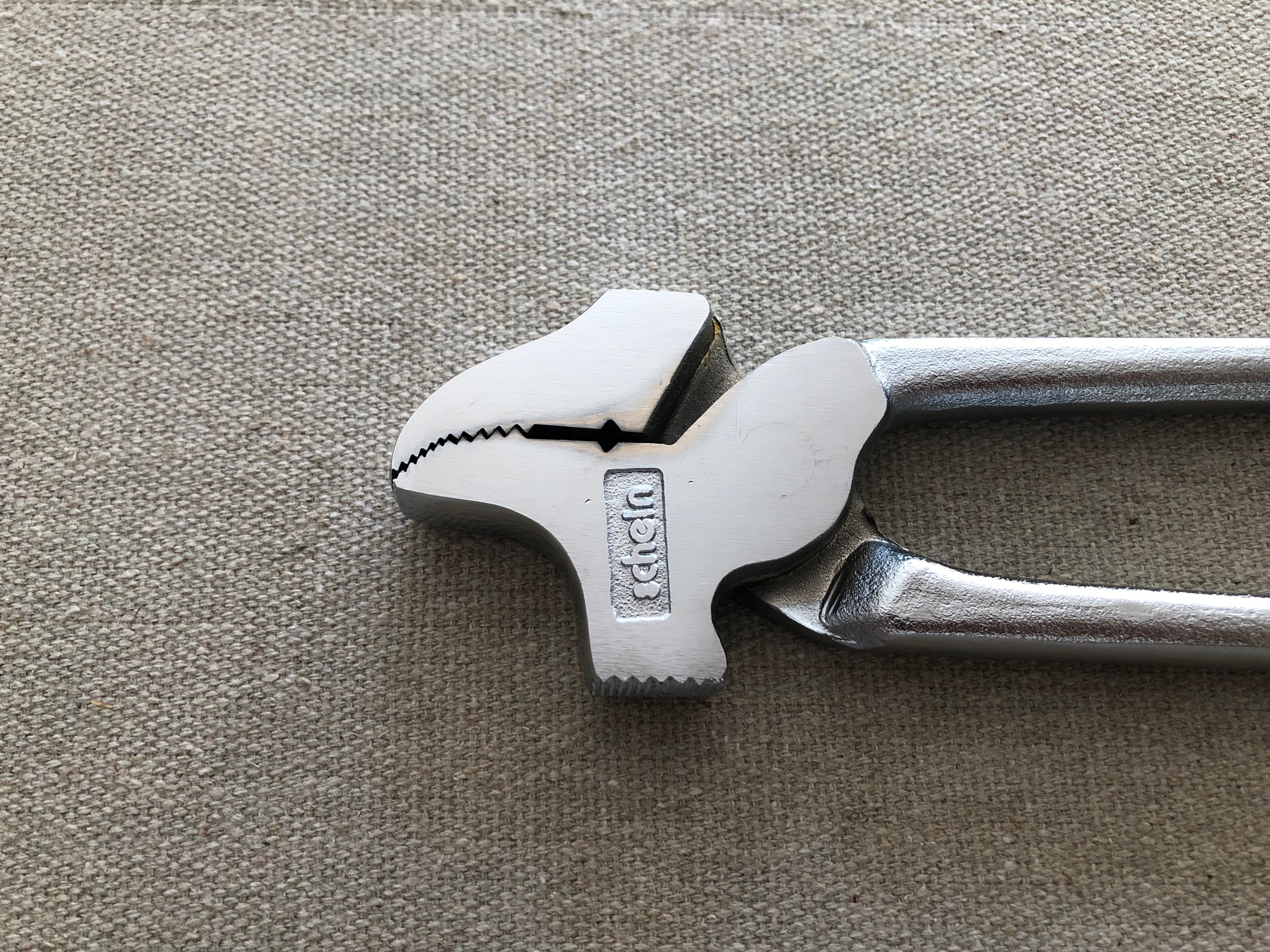 Shoemaker lasting pliers 14 mm by Schein – Shoemakercraft
