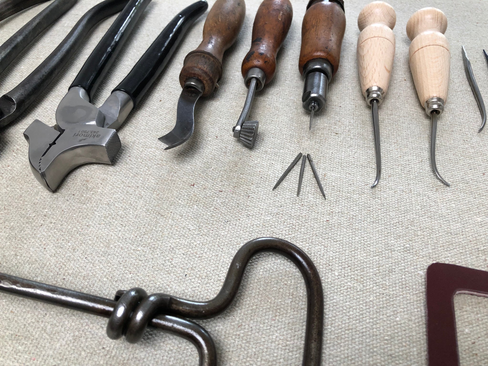 Shoemaker tool set kit for beginners in shoemaking PRO – Shoemakercraft