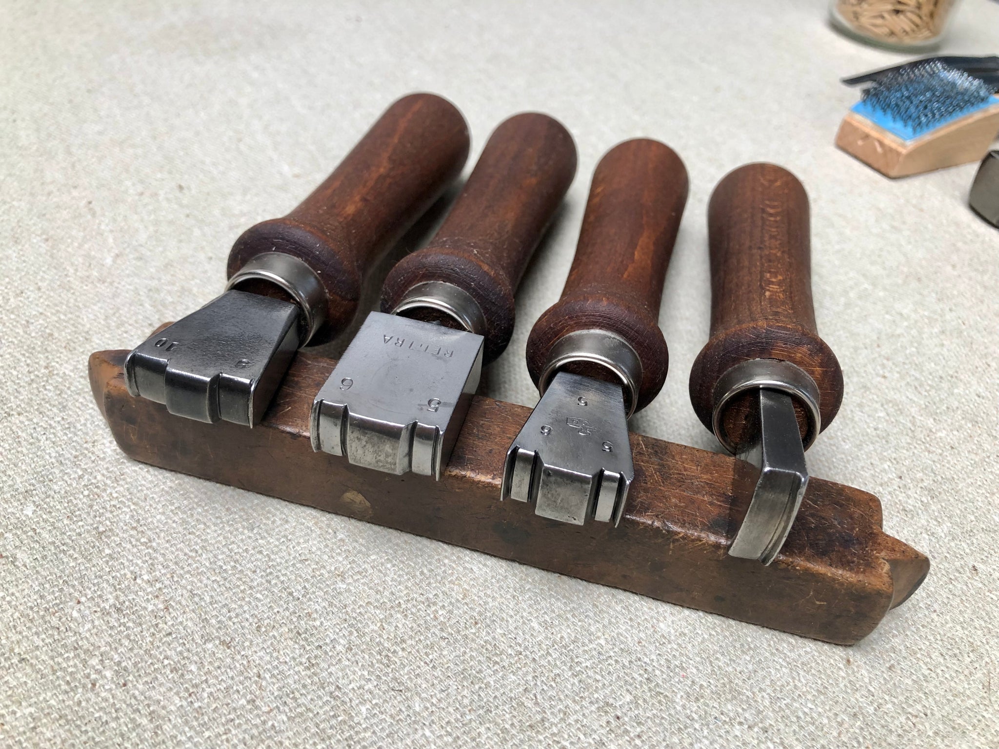 Shoemaker tool set kit for beginners in shoemaking PRO – Shoemakercraft