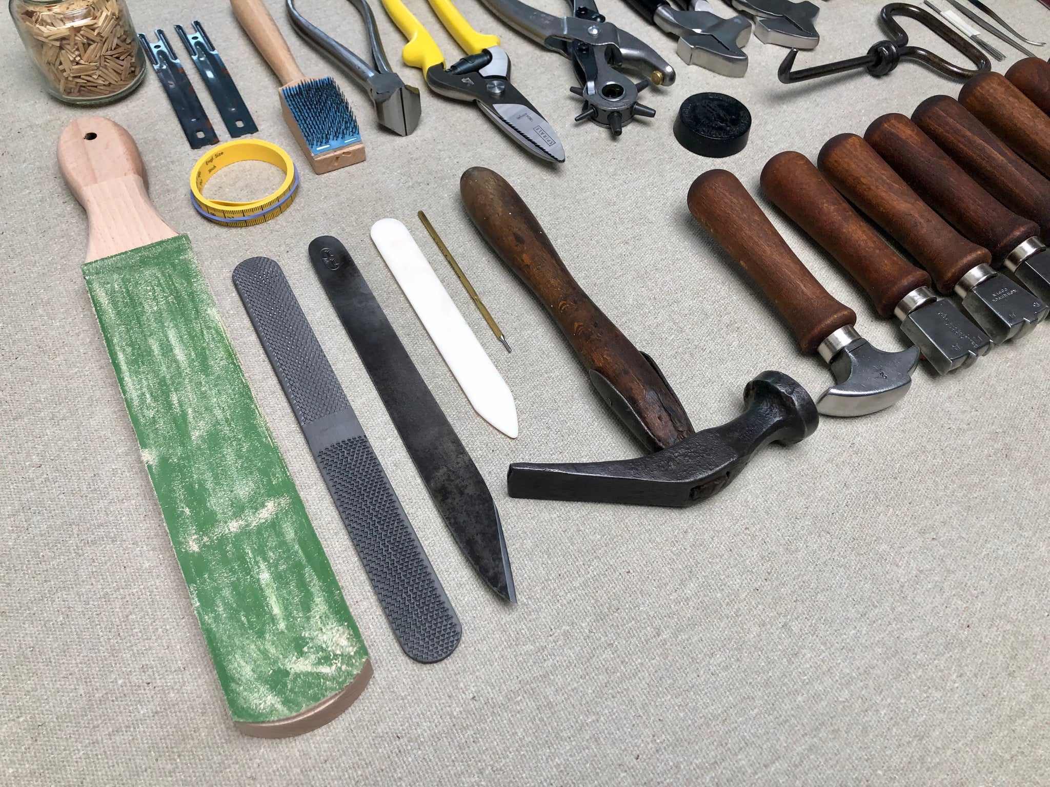 Shoemaker tool set kit for beginners in shoemaking PRO – Shoemakercraft