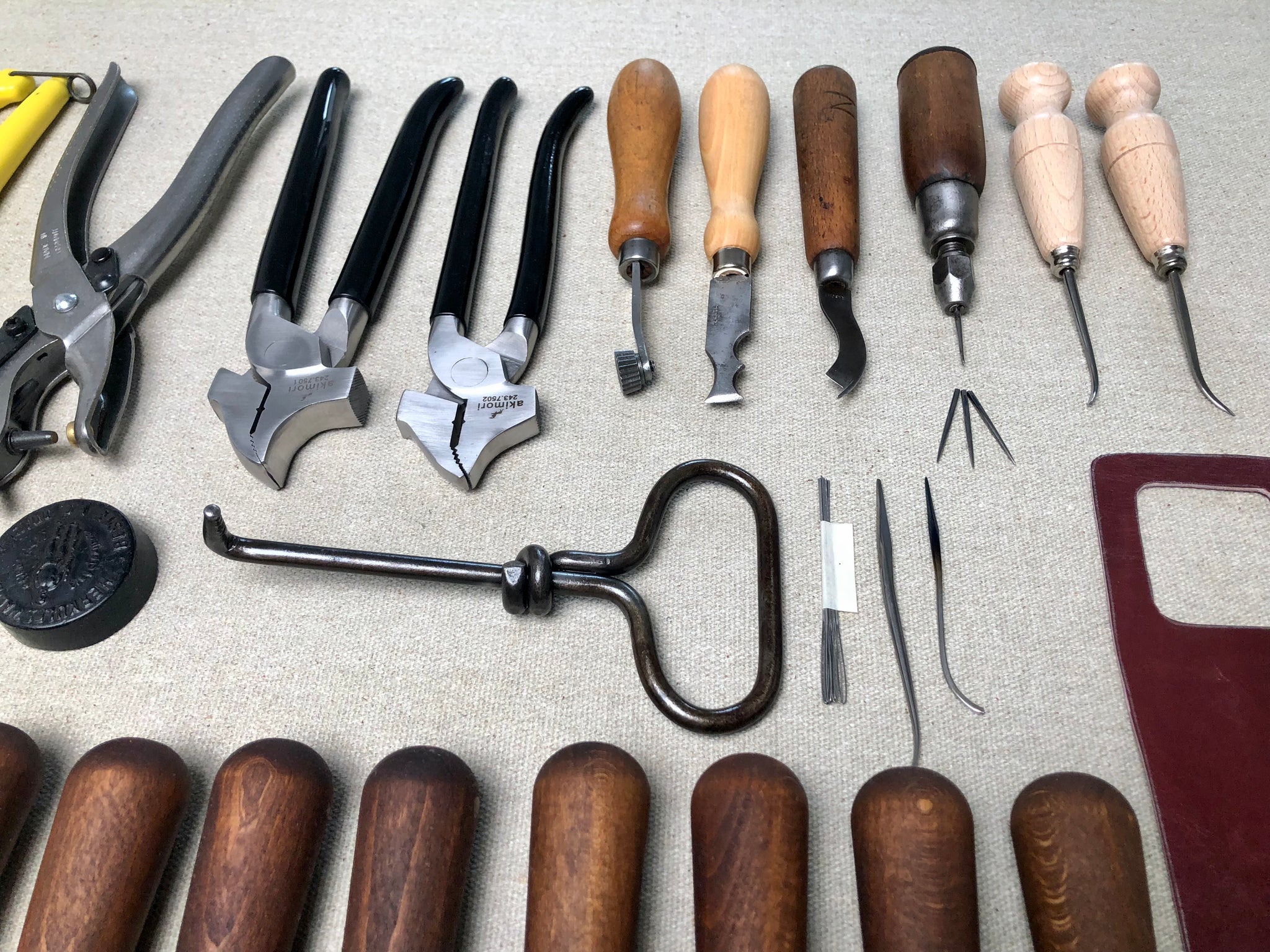 Shoemaker tool set kit for beginners in shoemaking PRO – Shoemakercraft
